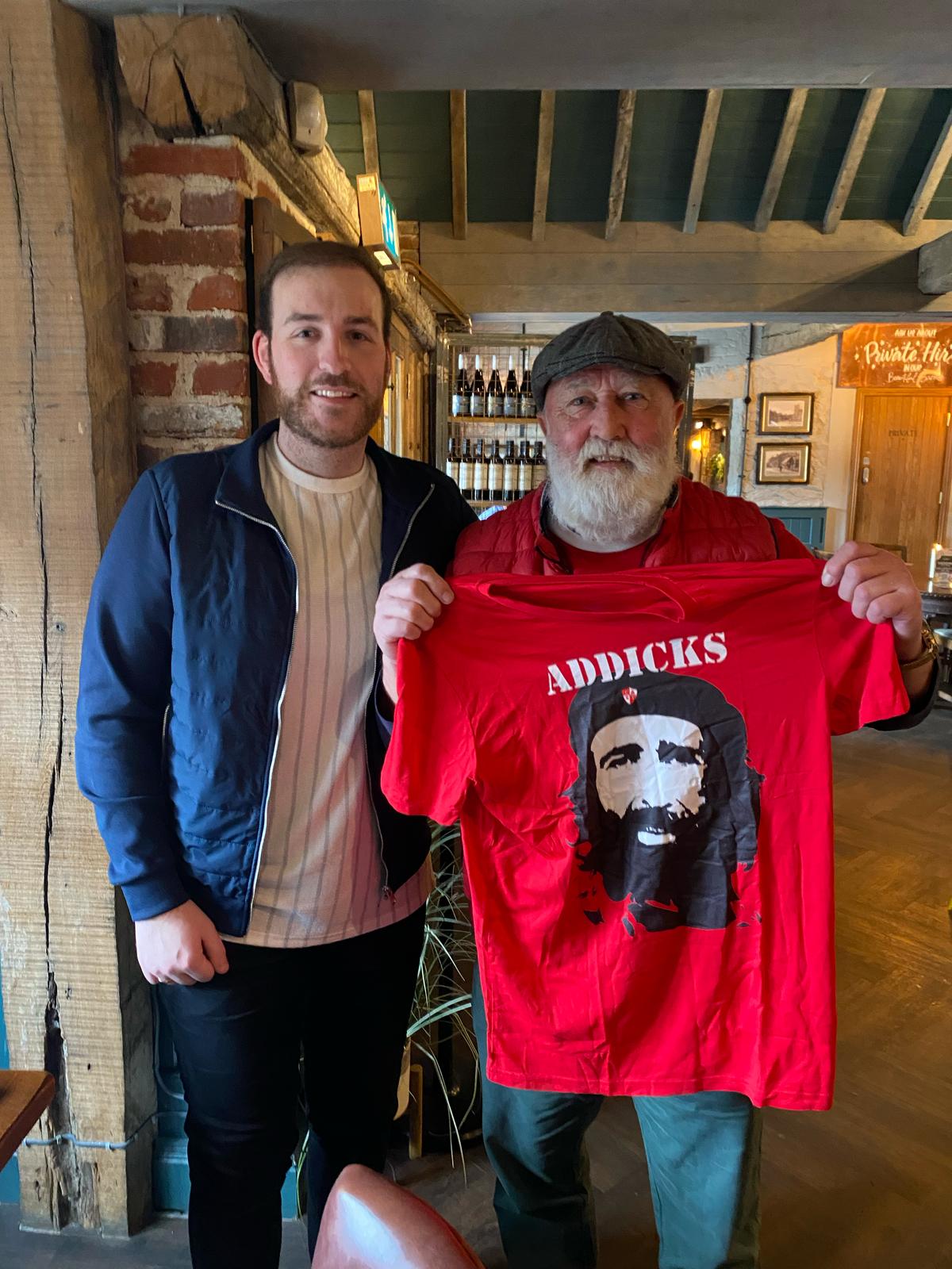 CAST meets Derek Hales - CAST